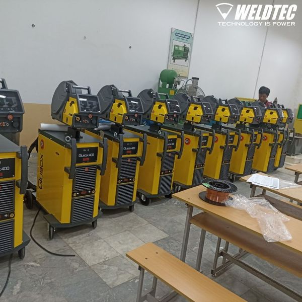 Weldtec bàn giao thành công lô máy hàn mig đa chức năng QUBOX của CEA