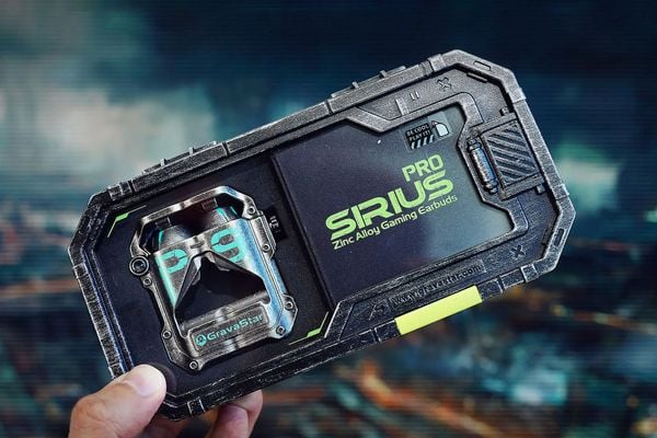 GravaStar Sirius Pro: Tai nghe True Wireless độc đáo nhất thế giới
