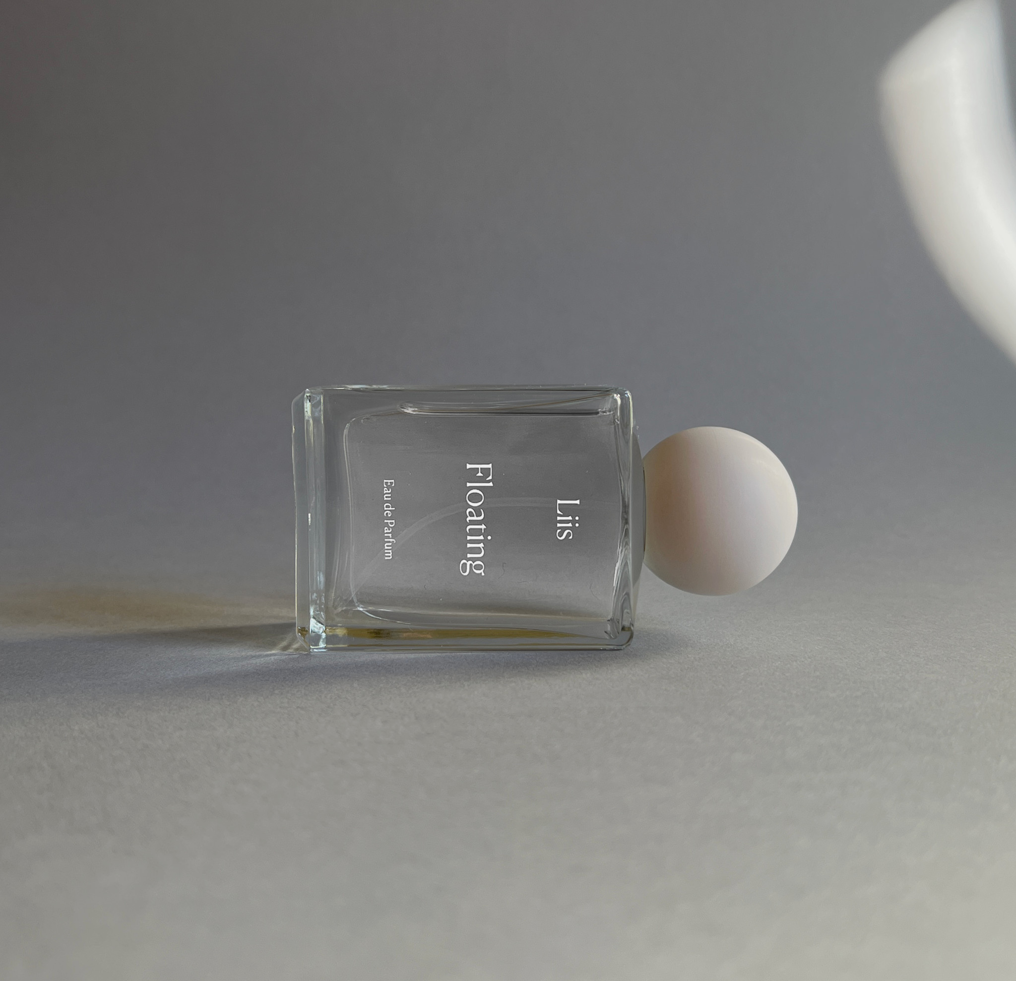 Liis Floating – nos.scents