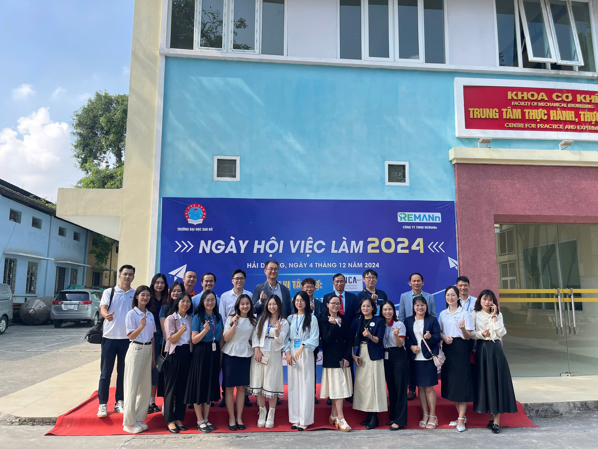 F-One Global Foods at Job Fair 2024 at Sao Do University