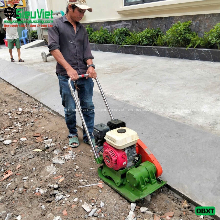 Máy đầm đất cầm tay 60-90kg nên thuê loại nào? Báo giá thuê 2025-2026 ...