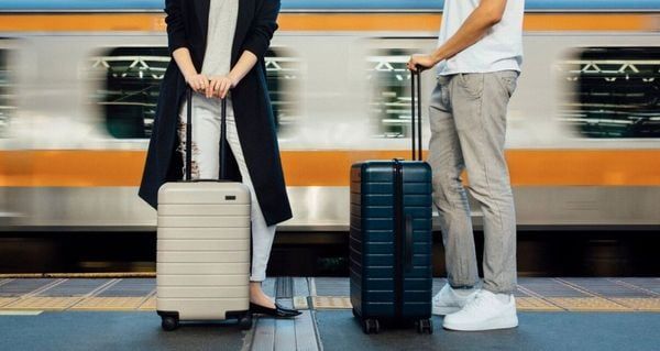 Những điều bạn cần biết về kích thước vali size S – Vali.com.vn